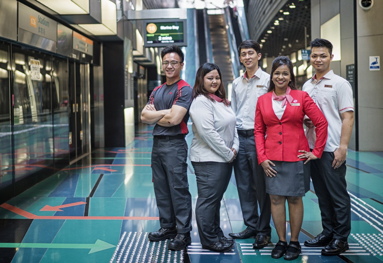 SMRT Trains Staff to Don New Uniform Designs from 5 March 2018 | SMRT SMRT Trains Staff to Don New Uniform Designs from 5 March 2018 | SMRT